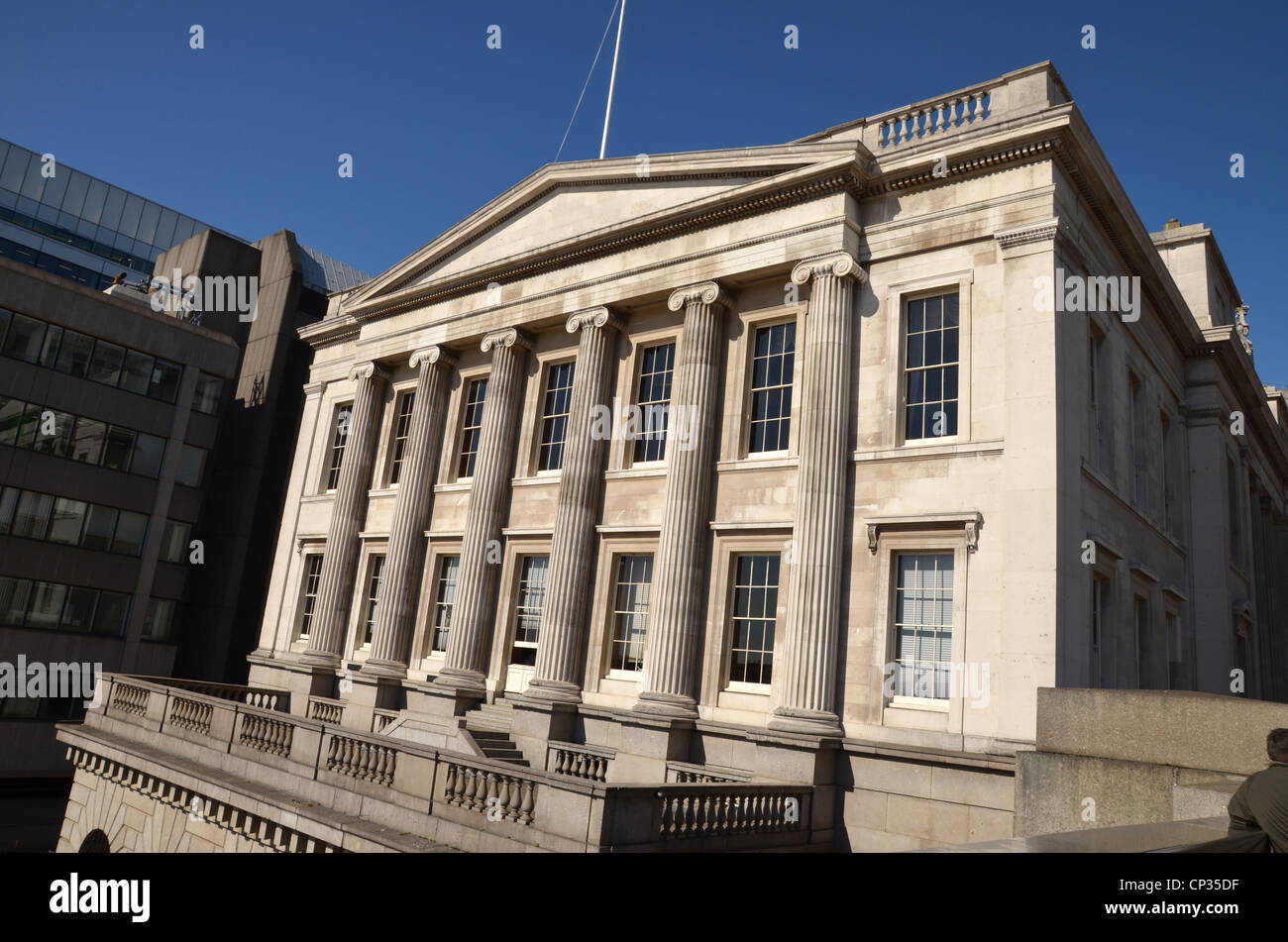 Exterior of Fishmonger's Hall, London Stock Photo - Alamy