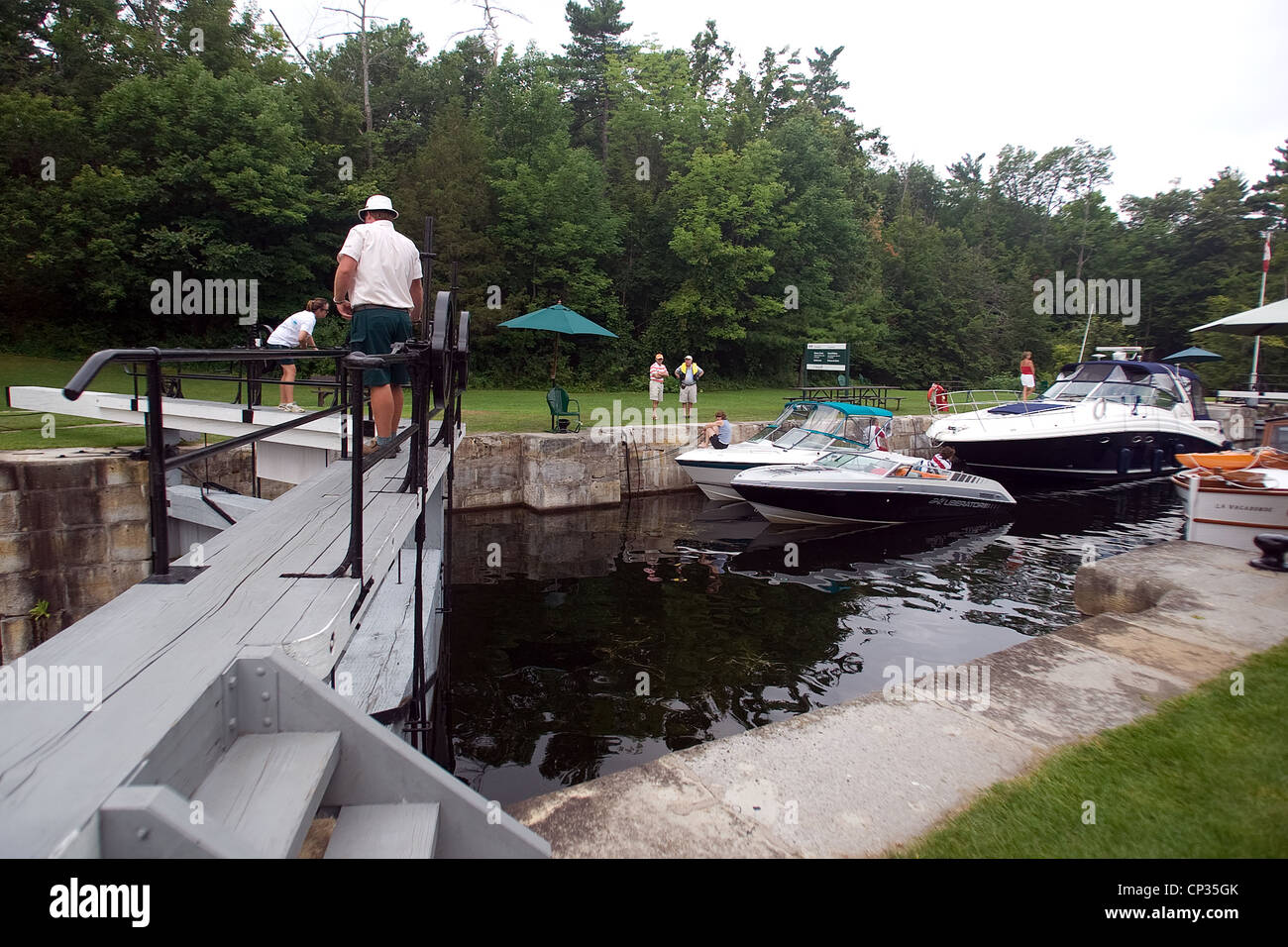 Severn river part of trent severn waterway hi-res stock photography and ...