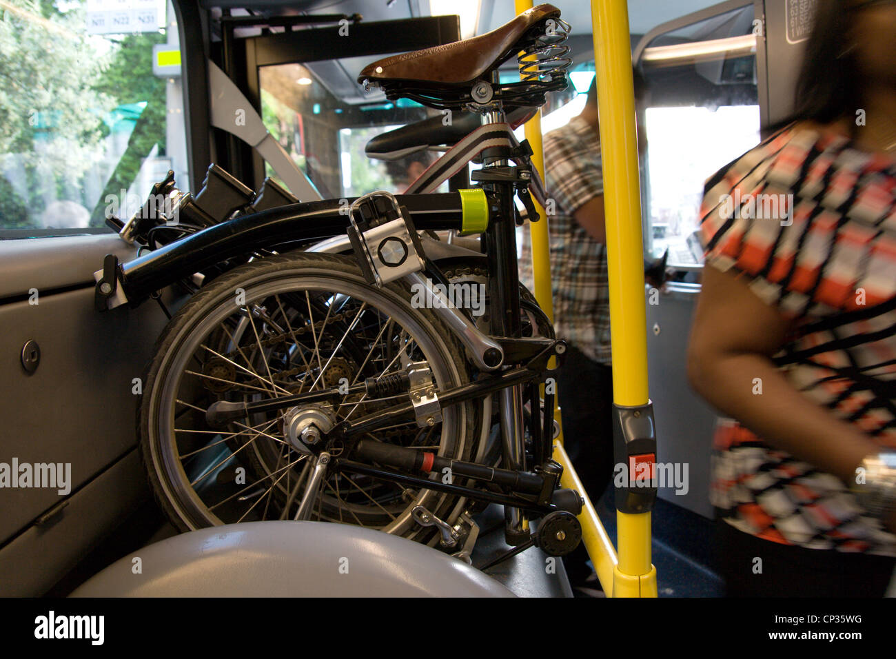 Folding bike bus hi-res stock photography and images - Alamy