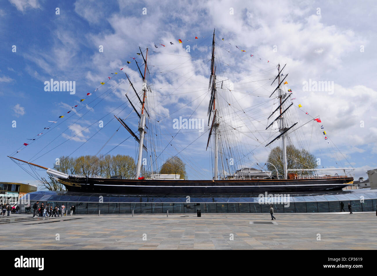 History of Cutty Sark clipper ship & museum on display as onboard ...