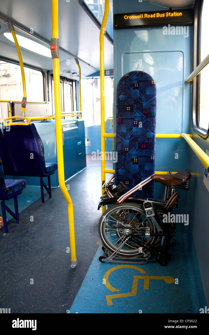 Folding bike bus hi-res stock photography and images - Alamy