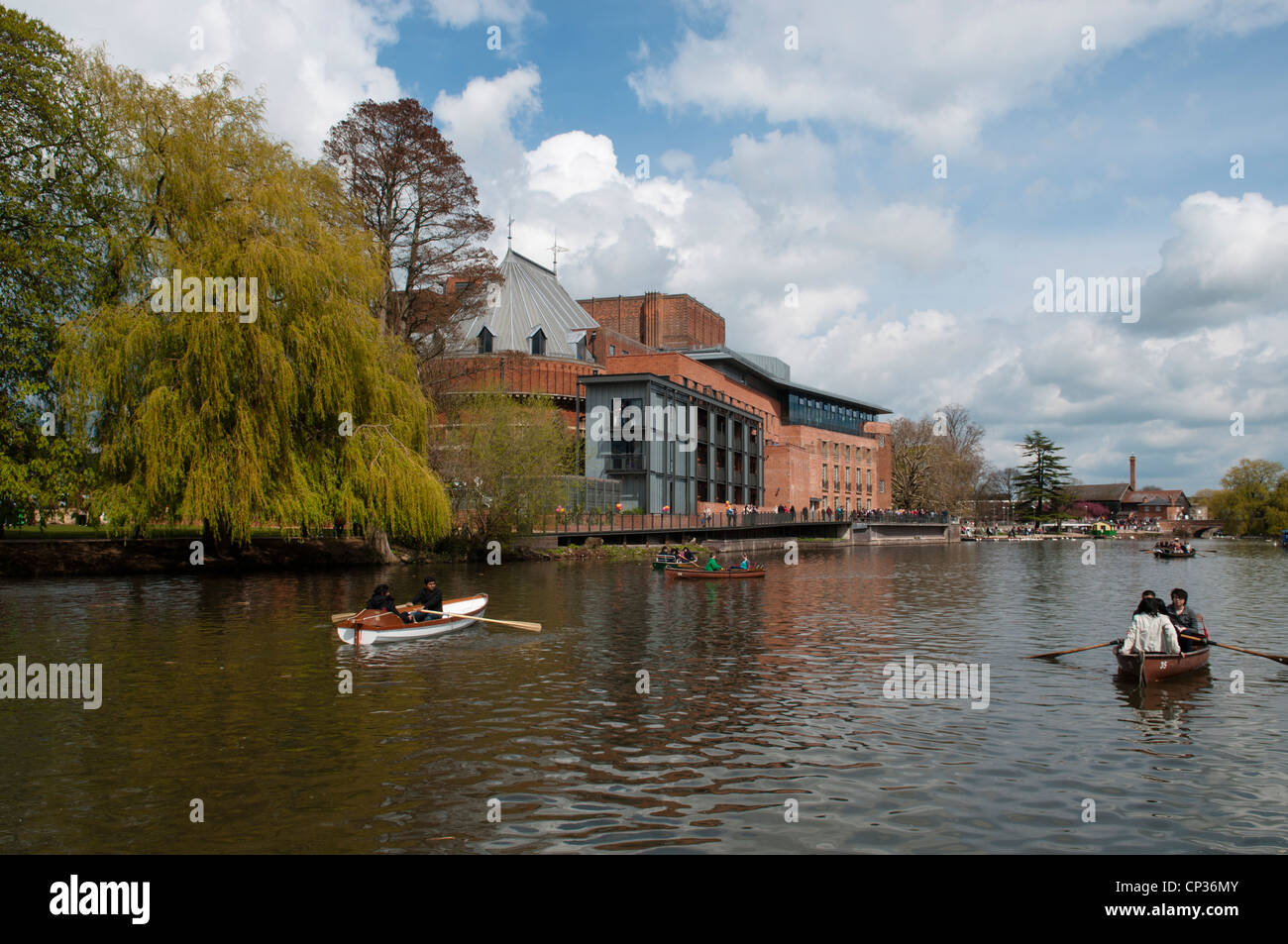 RSC Theatre and Waterside Stratford-upon-Avon Stock Photo - Alamy
