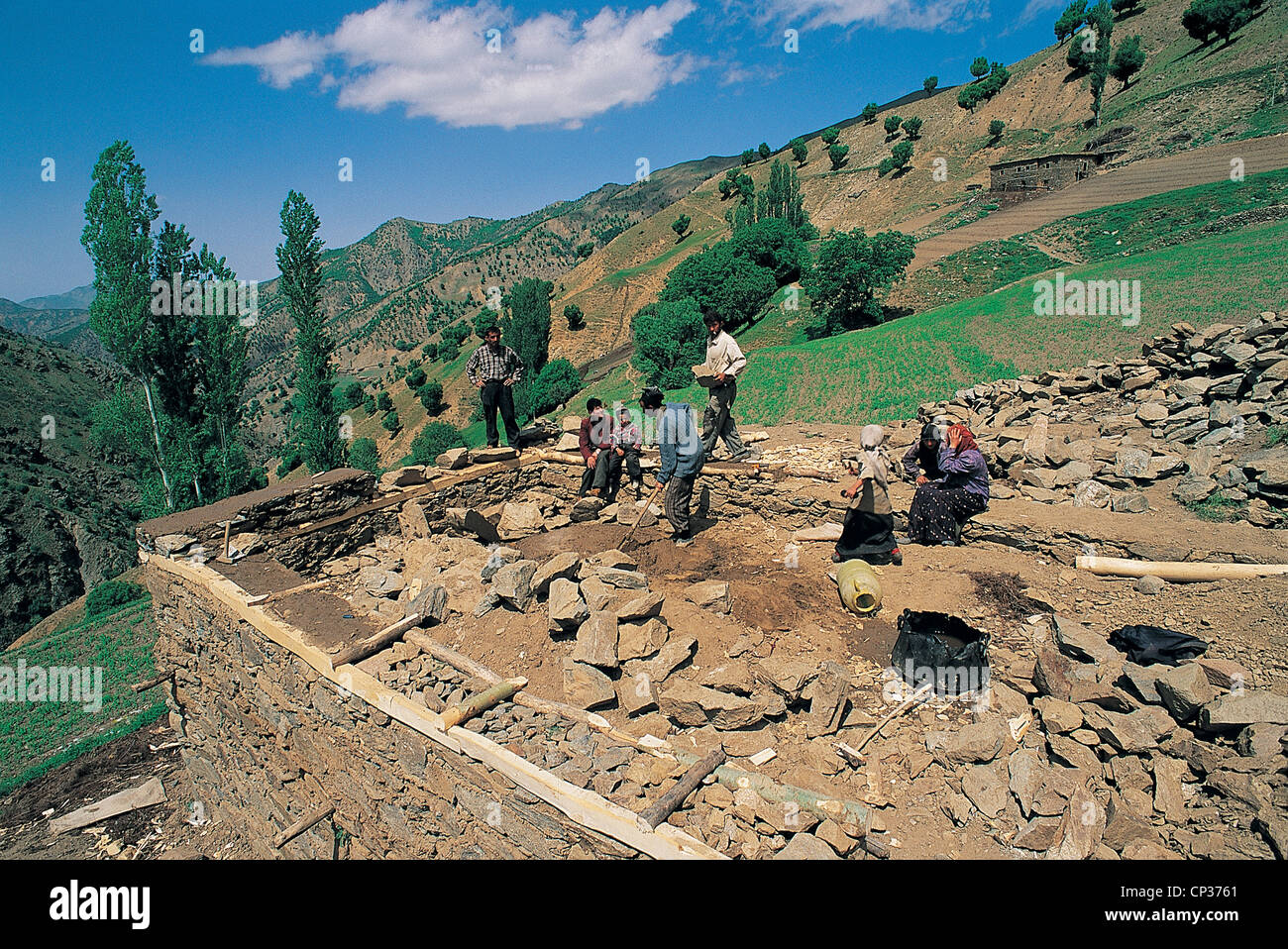 Kurdish village hi-res stock photography and images - Alamy