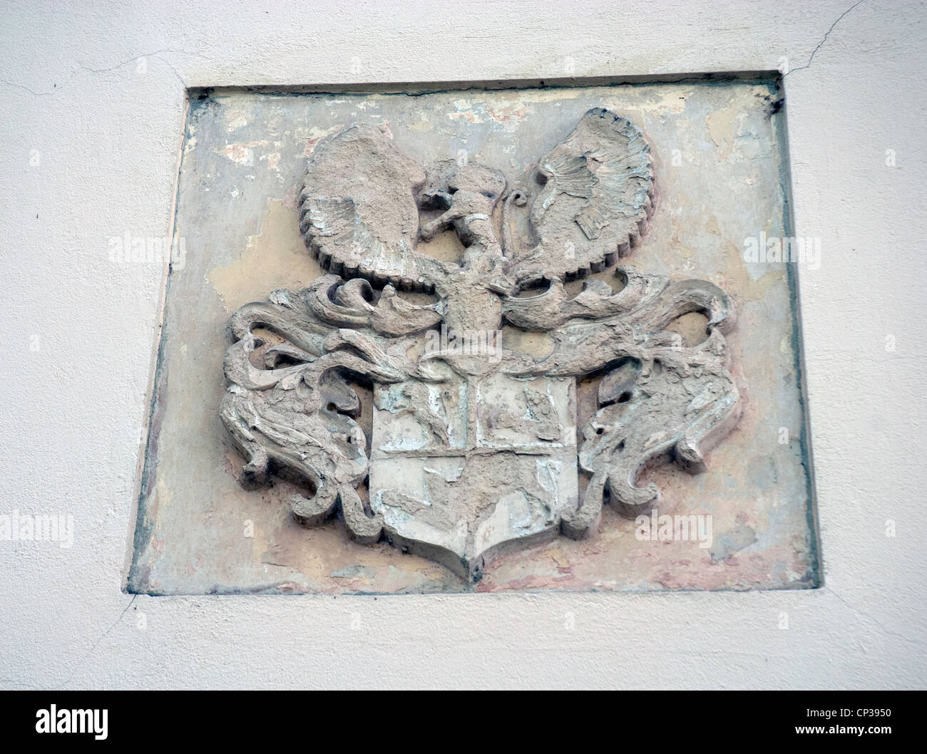 Coat arms on stone wall hi-res stock photography and images - Alamy