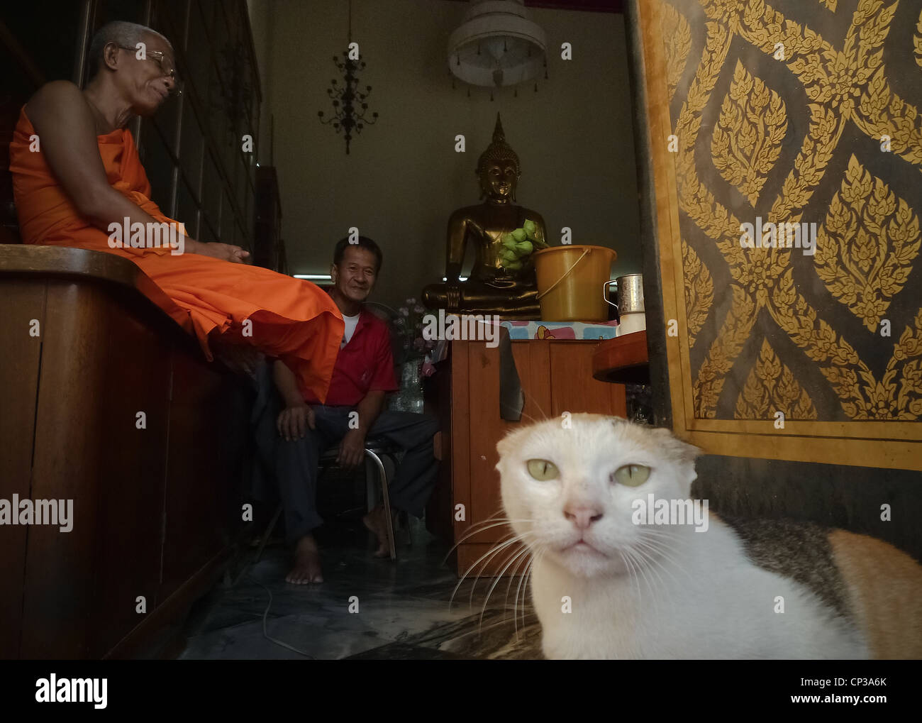 Buddhist monks and layman hi-res stock photography and images - Alamy