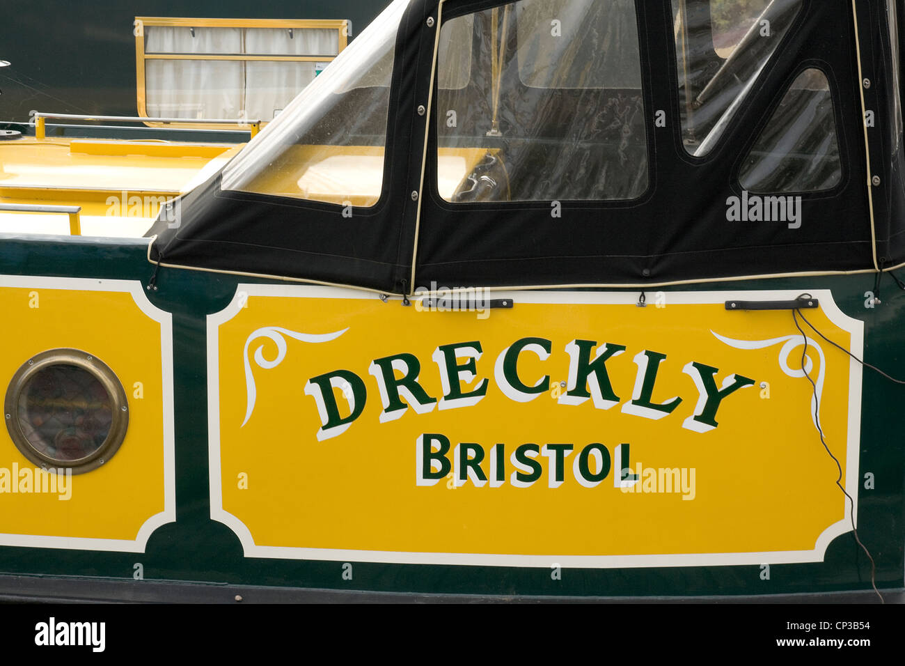 Yellow boat in canal hi-res stock photography and images - Alamy
