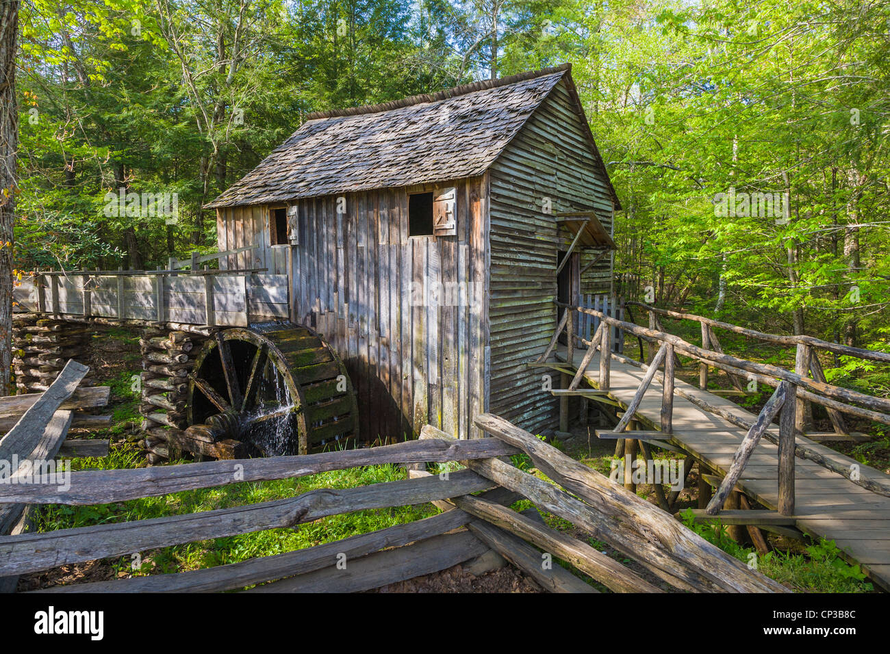 Cable Mill historic area in Cades Cove in the Great Smoky Mountains ...