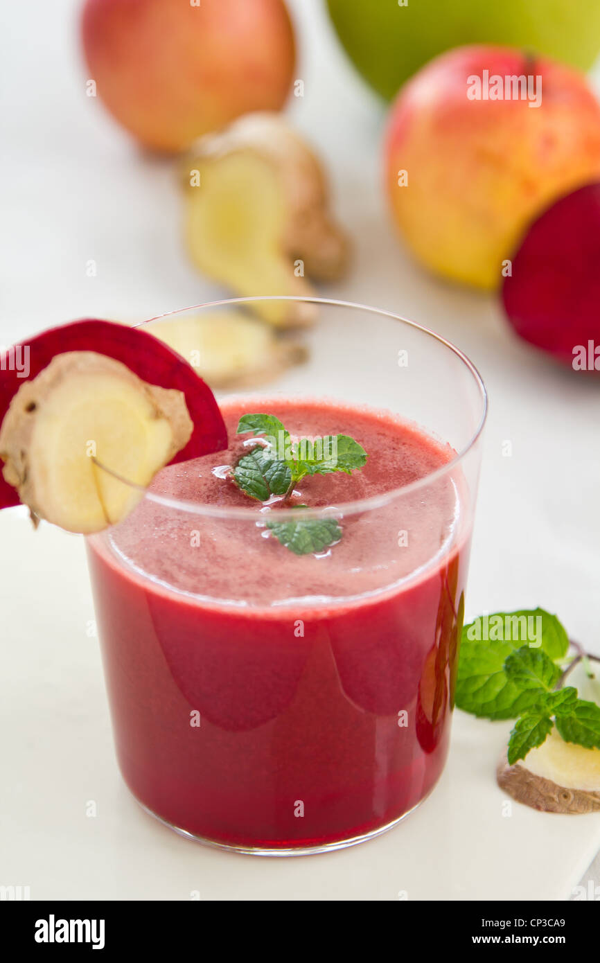 Beetroot ,Apple and Ginger smoothie Stock Photo - Alamy