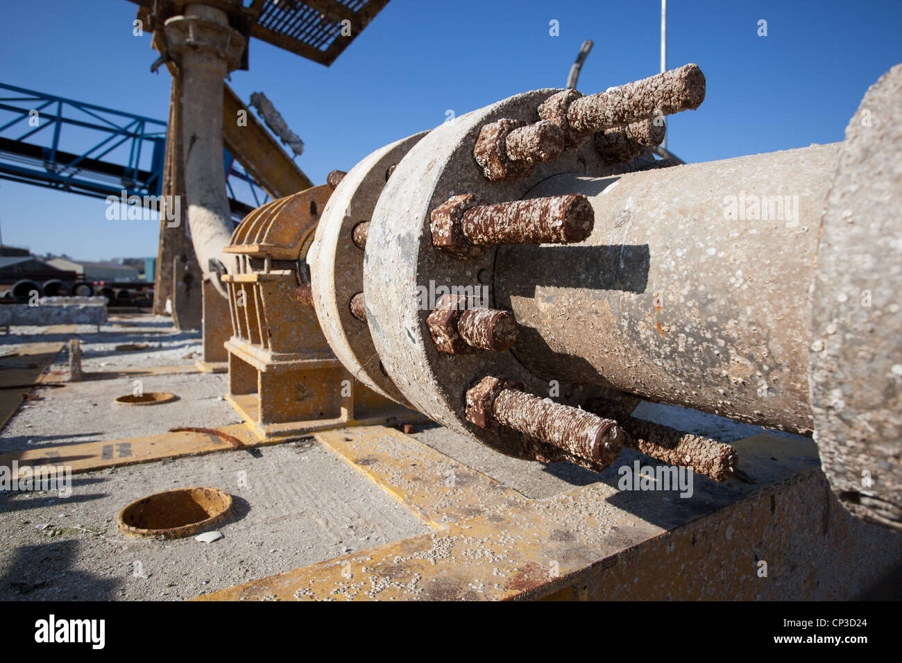 Oil rig underwater pipelines hi-res stock photography and images - Alamy