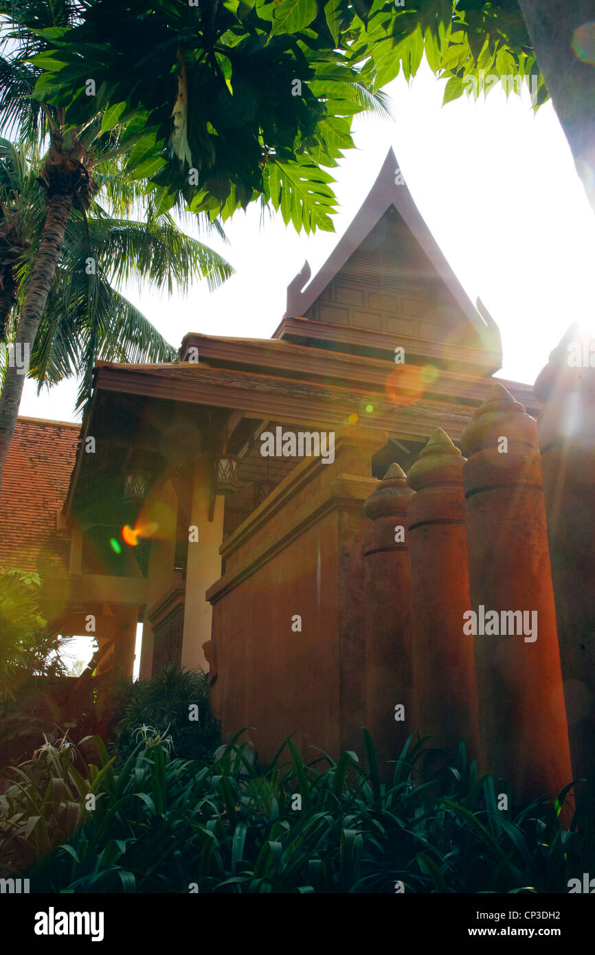 Thai holiday resort building Stock Photo - Alamy