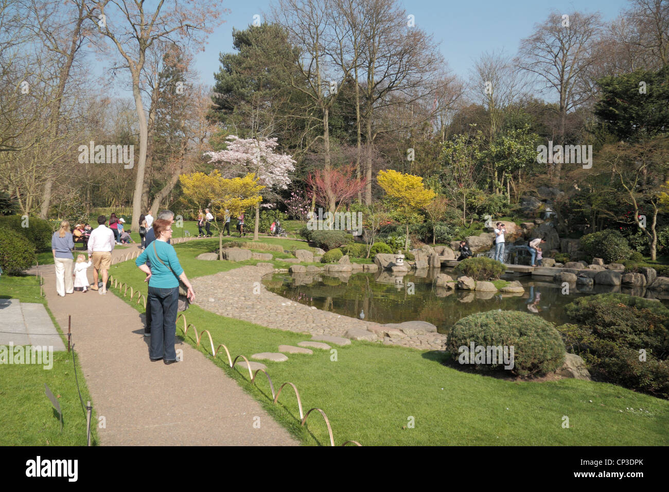Holland park london garden hi-res stock photography and images - Alamy