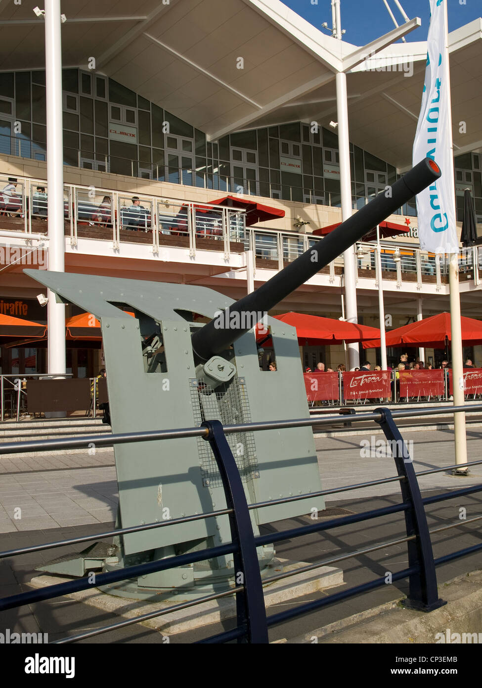 Quick Fire 12 pounder 3 inch gun on display at Gunwharf Quays ...