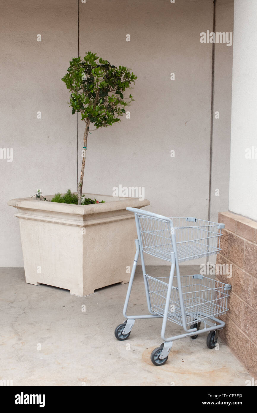 Bi level hi-res stock photography and images - Alamy