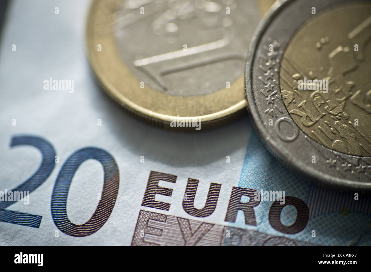 20 euro note hi-res stock photography and images - Alamy