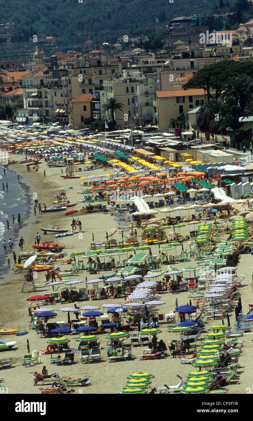 Italy, Liguria, a busy beach near Varazze Stock Photo - Alamy