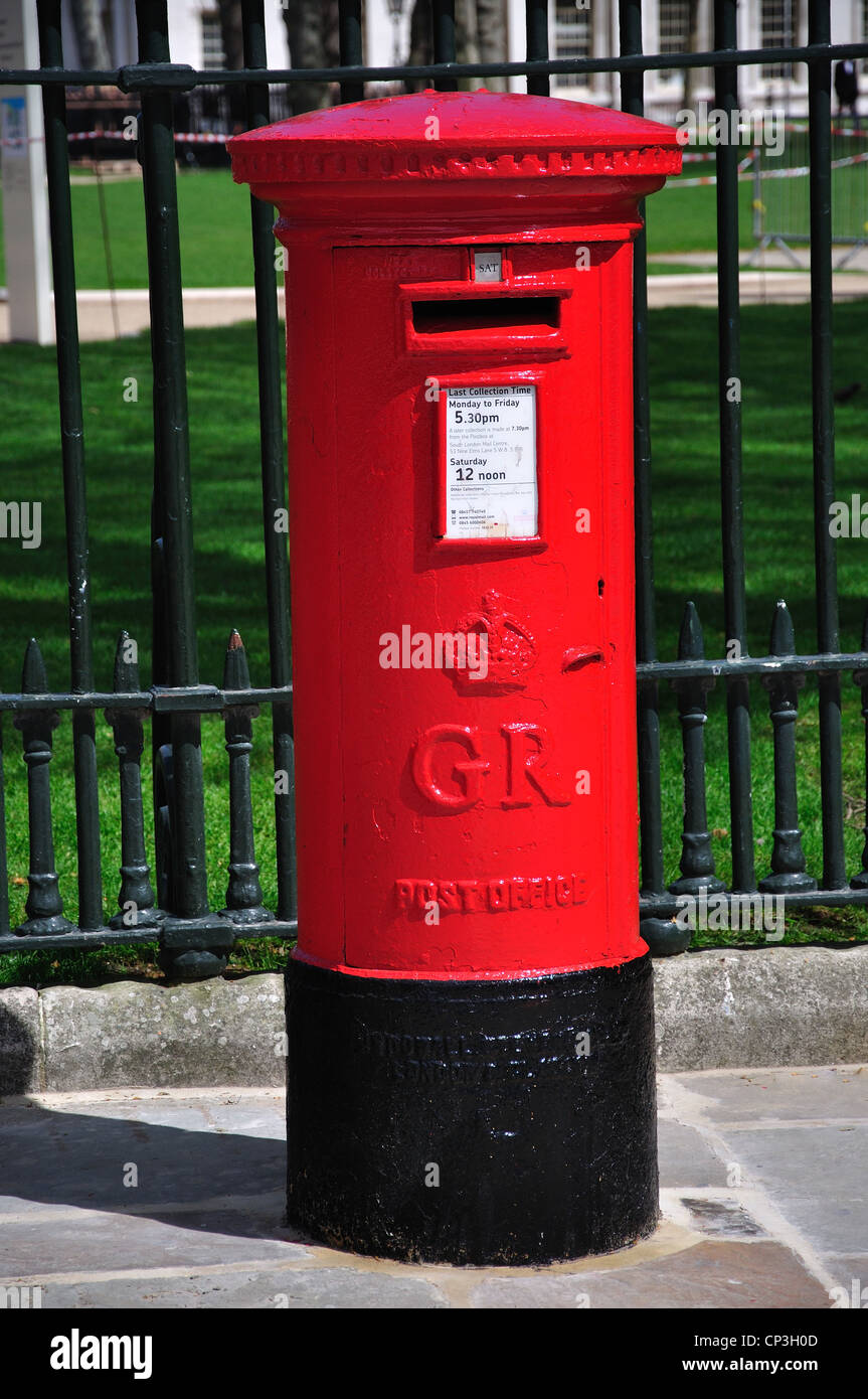 A George V red pillar box, Greenwich, London Borough of Greenwich ...