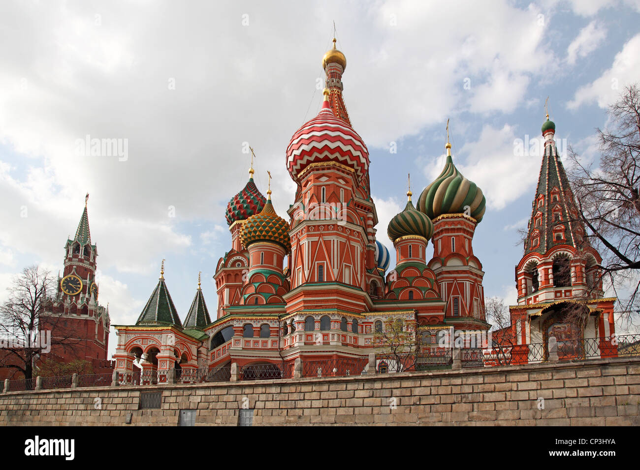 Saint basil church hi-res stock photography and images - Alamy