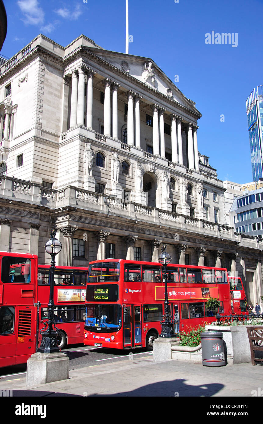 Threadneedle street hi-res stock photography and images - Alamy