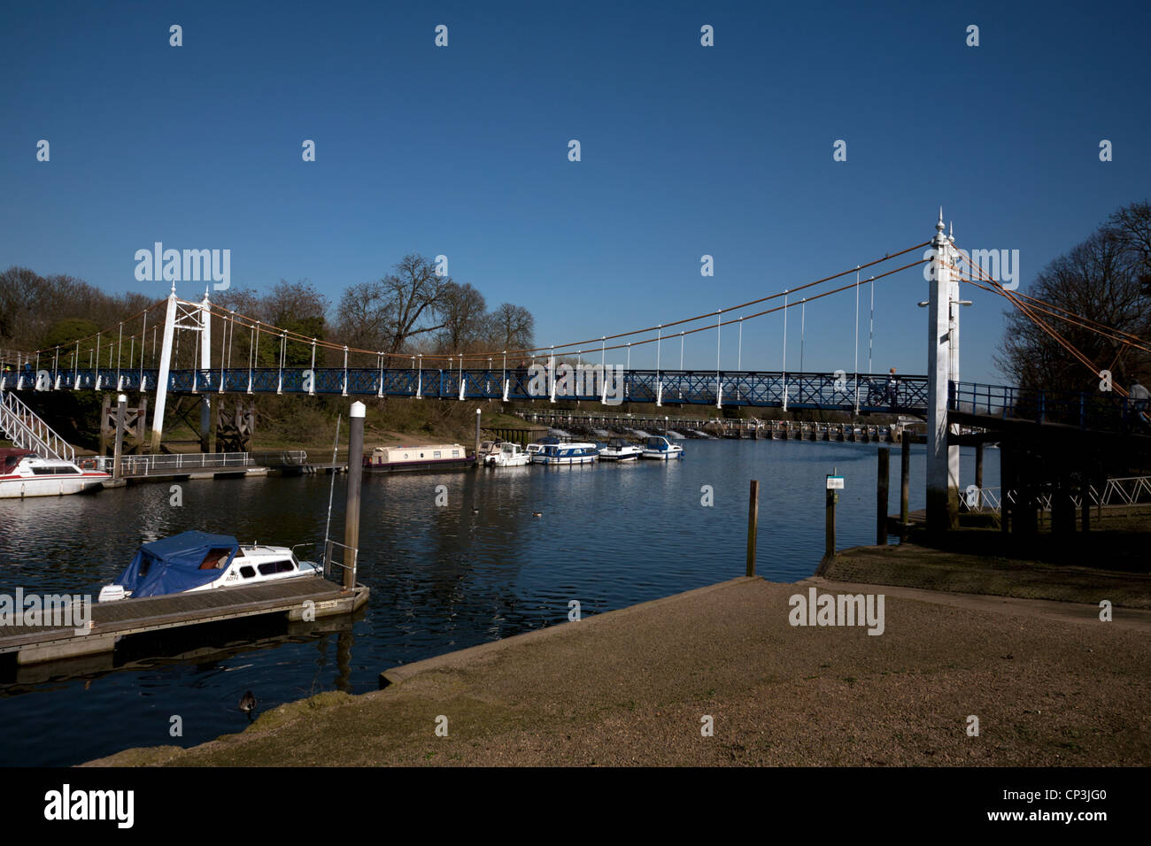teddington lock teddington middlesex england Stock Photo - Alamy