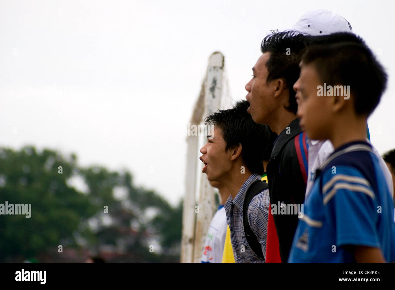 Sidelines football match hi-res stock photography and images - Alamy