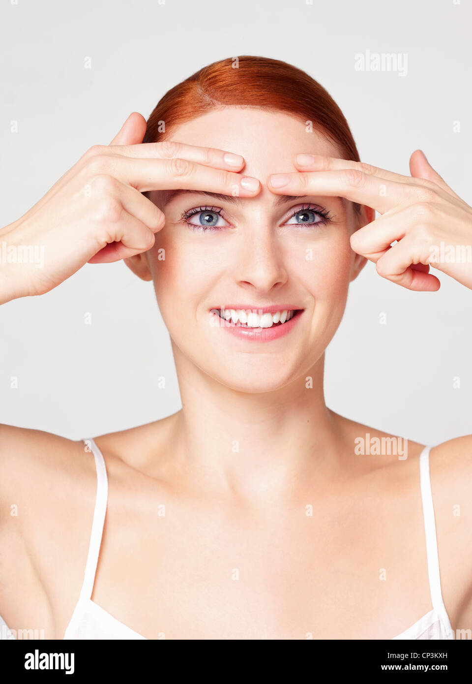 Finger acupressure forehead hi-res stock photography and images - Alamy