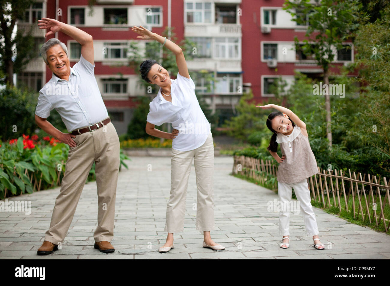 Exercising grandparents hi-res stock photography and images - Alamy