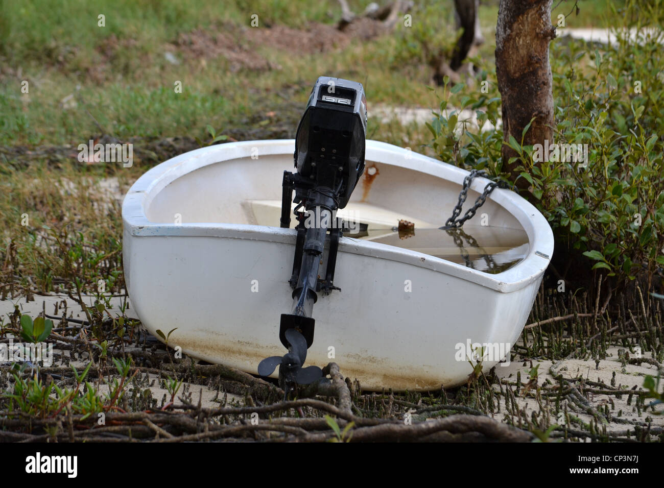 Row boat rain hi-res stock photography and images - Alamy