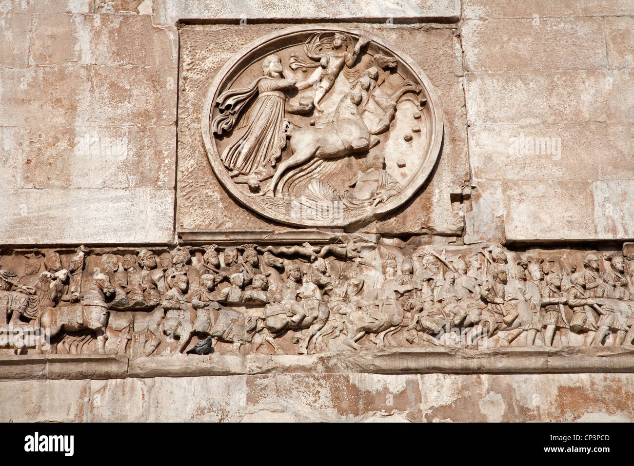 Rome - relief from constantine triumph arch Stock Photo - Alamy