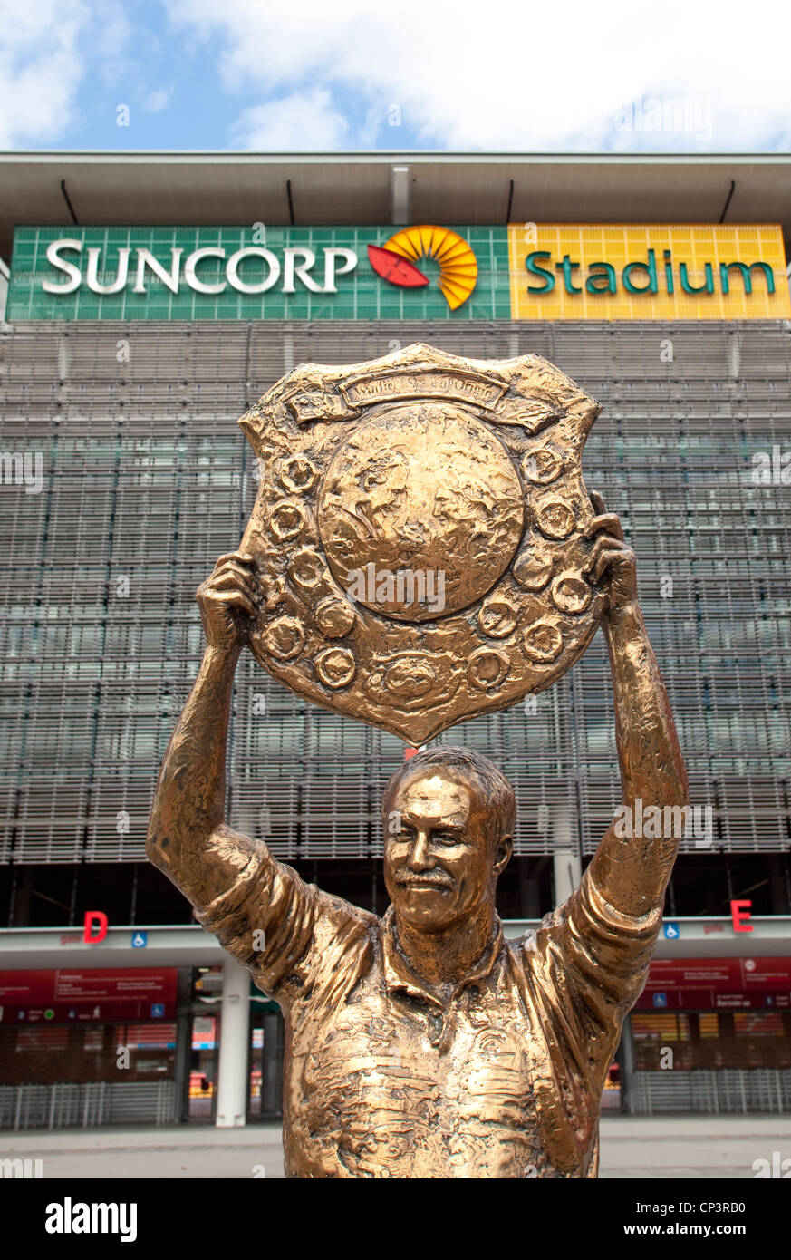 Wally lewis statue hi-res stock photography and images - Alamy