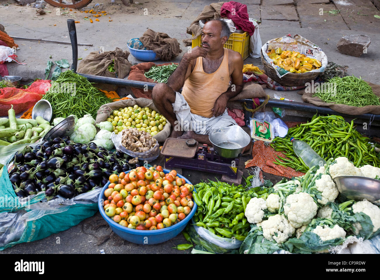 Vegetable vendor in jaipur rajasthan india hi-res stock photography and ...