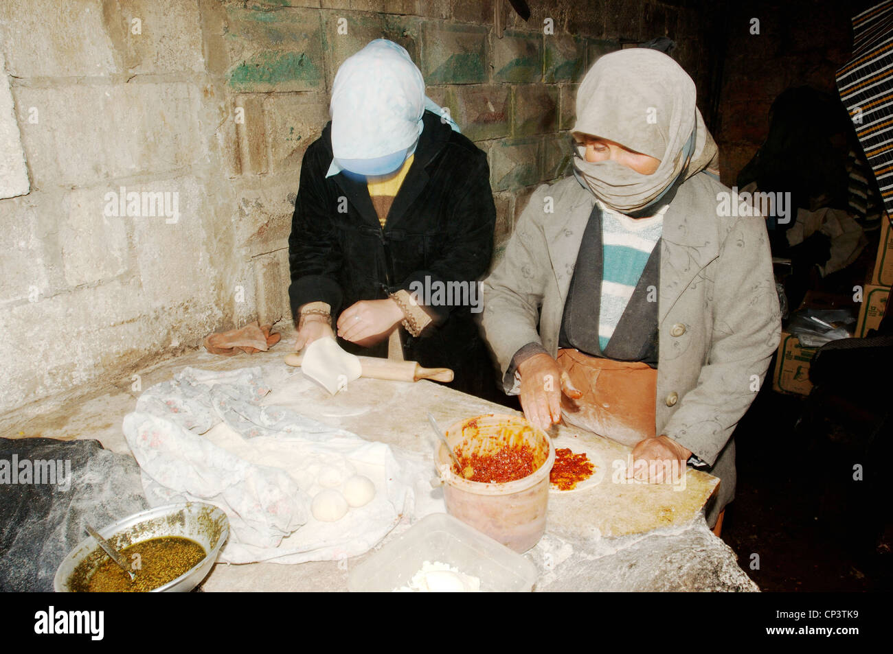 Women of latakia hi-res stock photography and images - Alamy