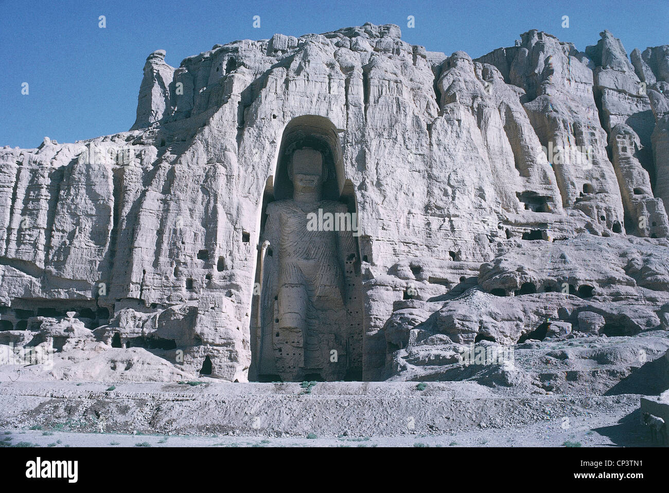 Afghanistan Bamiyan Statue of Buddha (a World Heritage Site by UNESCO ...