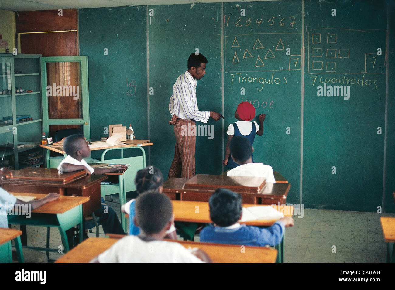 Classroom education colombia hi-res stock photography and images - Alamy