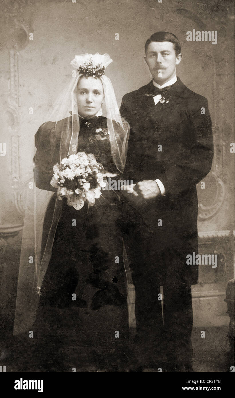 people, marriage, bridal couple, cabinet card, circa 1900, Additional ...