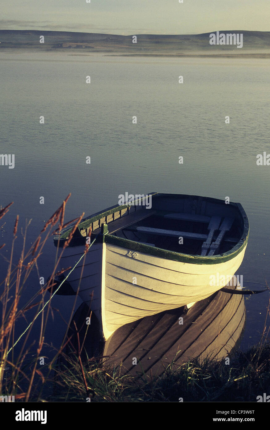 Shetlands loch hi-res stock photography and images - Alamy