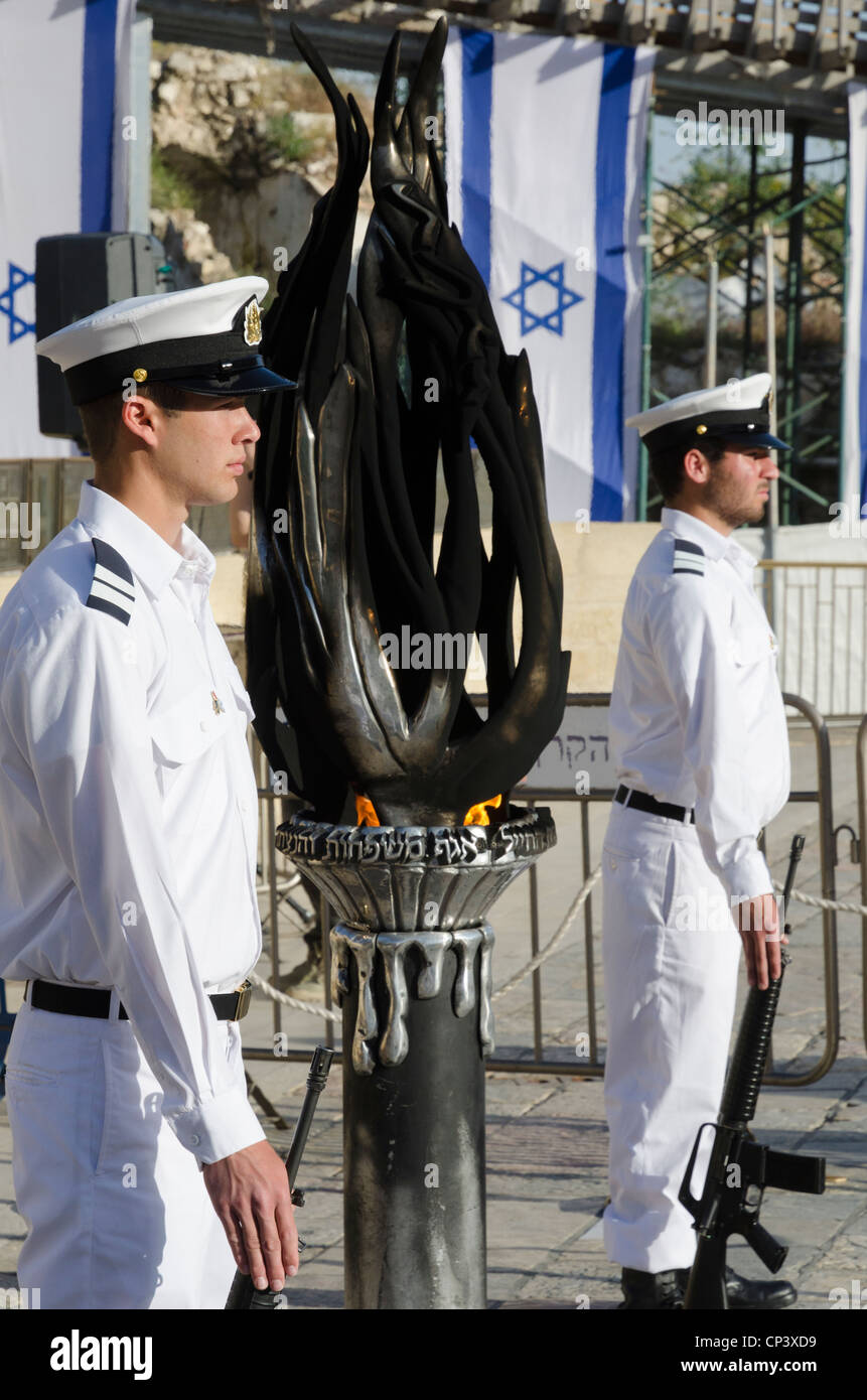 Memorial Day for fallen IDF soldiers and victims of terror acts ...