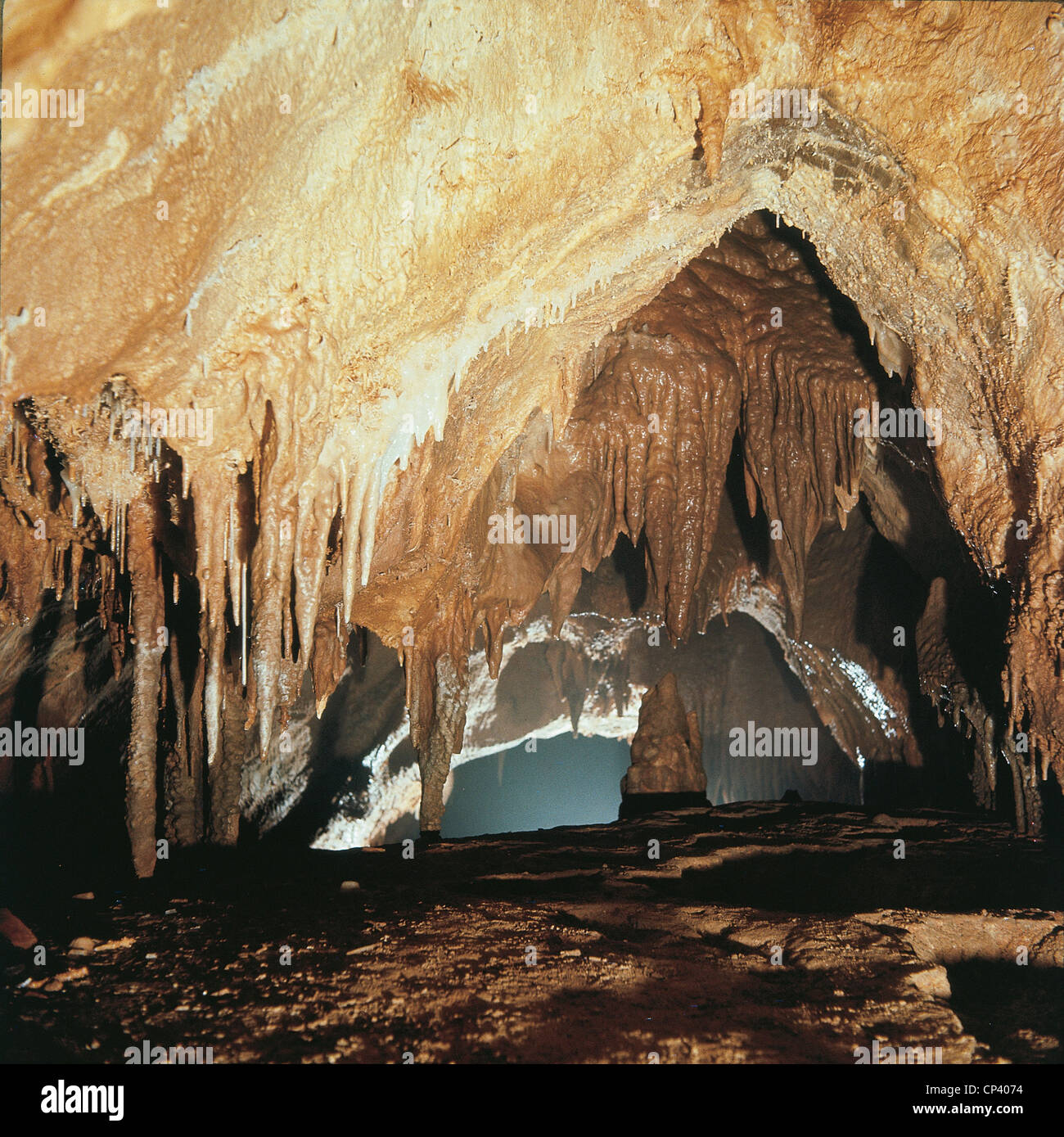 PIEDMONT CAVE OF WONDERS Bossea GALLERY Stock Photo - Alamy