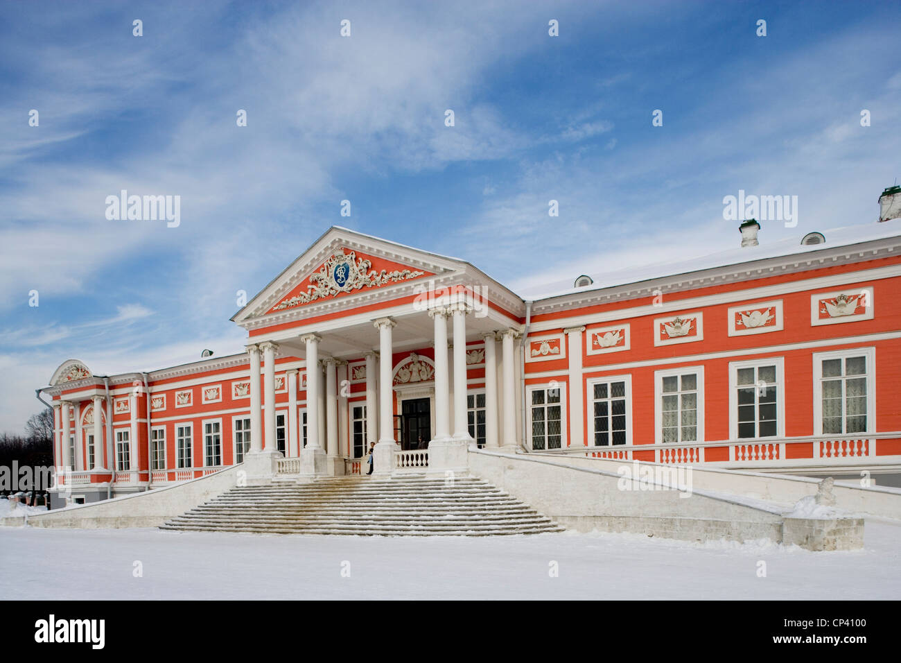 Neoclassical residence hi-res stock photography and images - Alamy