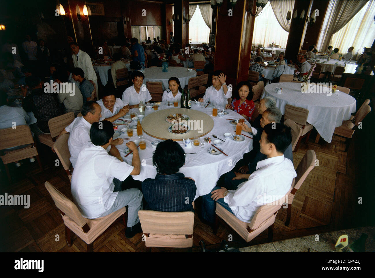 China - Shanghai, inside a restaurant Stock Photo - Alamy
