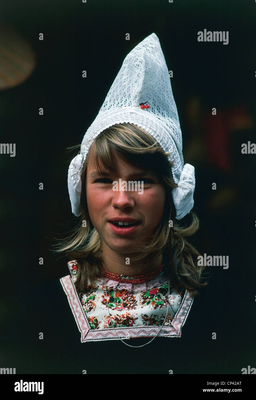 Netherlands holland girl costume headgear hi-res stock photography and ...