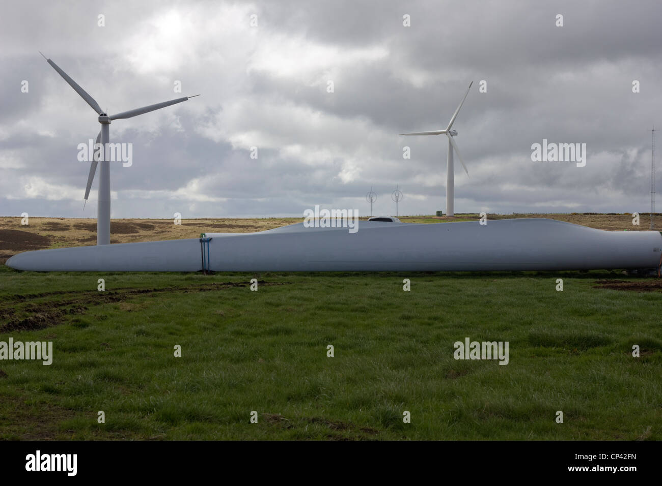 Wind turbine parts hi-res stock photography and images - Alamy