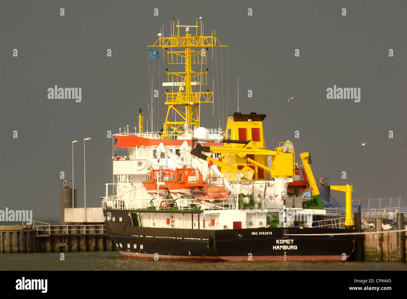 Lower ship hi-res stock photography and images - Alamy