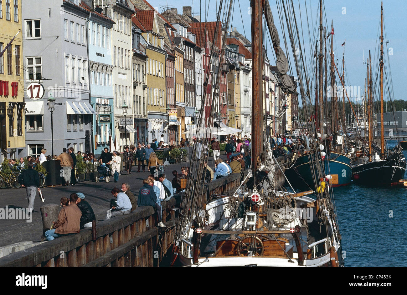 DK Copenhagen Nyhavn VIEW THE NEW PORT Stock Photo - Alamy