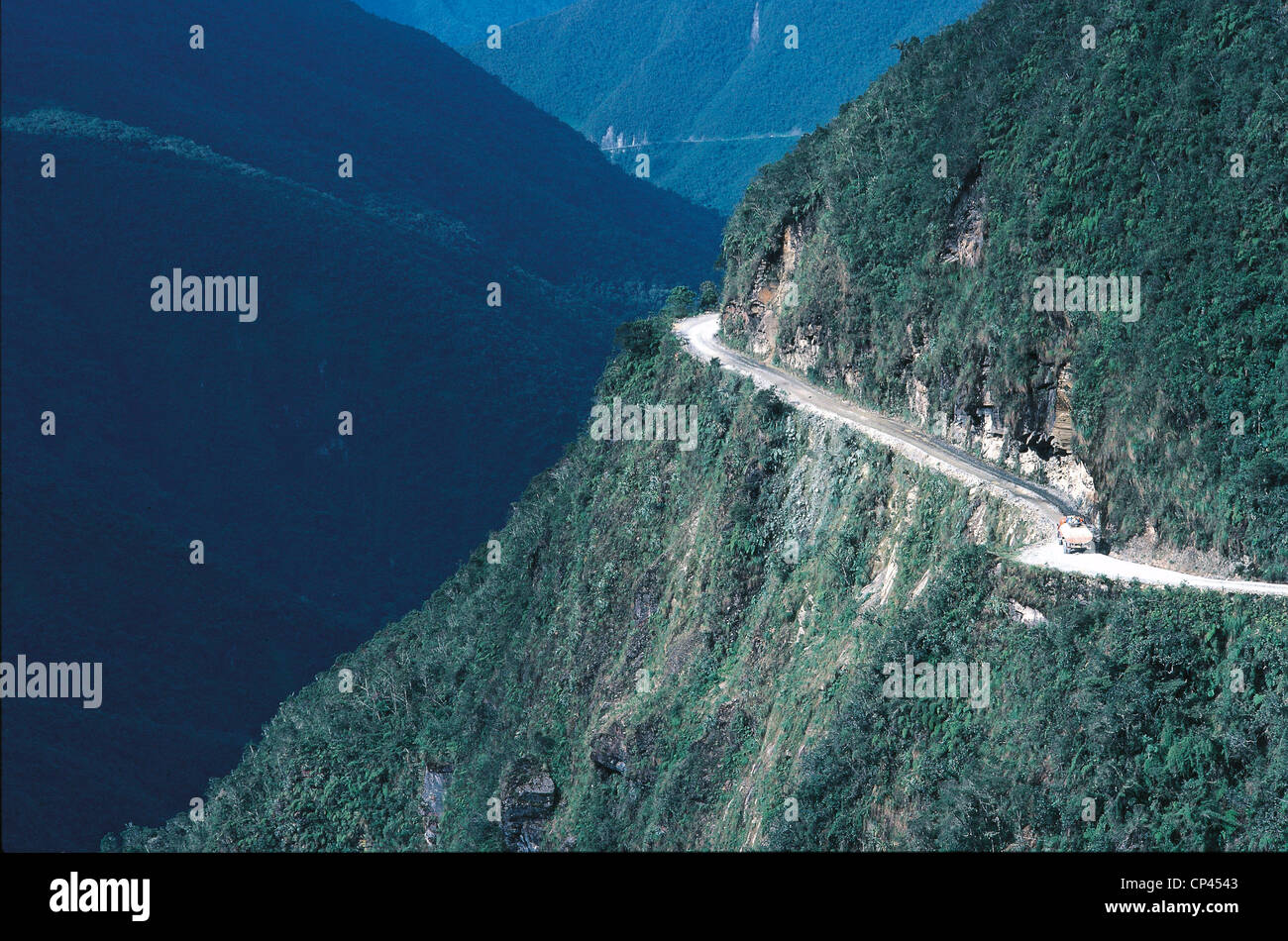 BOLIVIA Yungas LANDSCAPE: A ROAD IN THE MOUNTAINS Stock Photo - Alamy