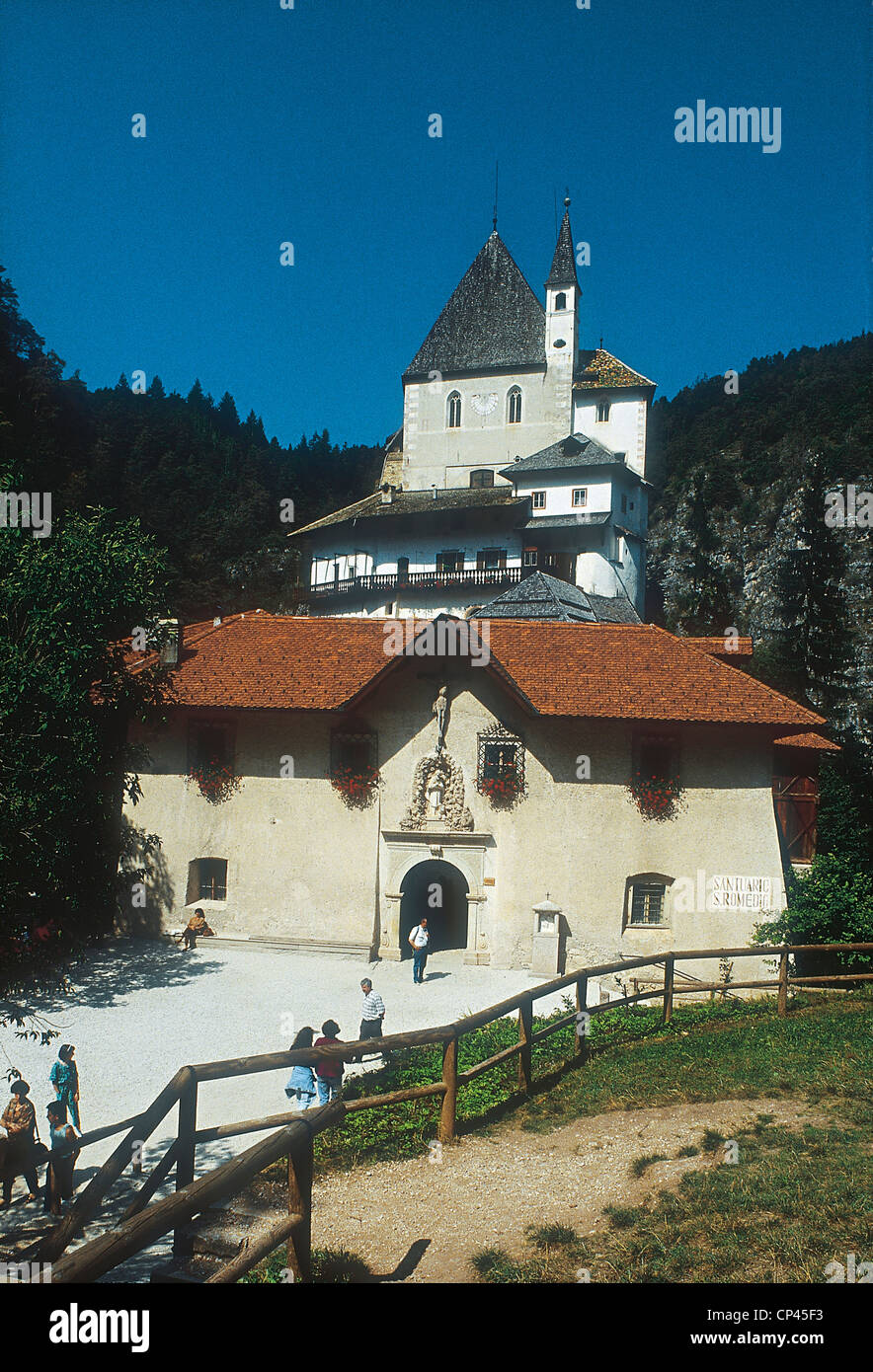 VAL DI NON TRENTINO S. ZENO THE SHRINE OF ST Romedio Stock Photo - Alamy