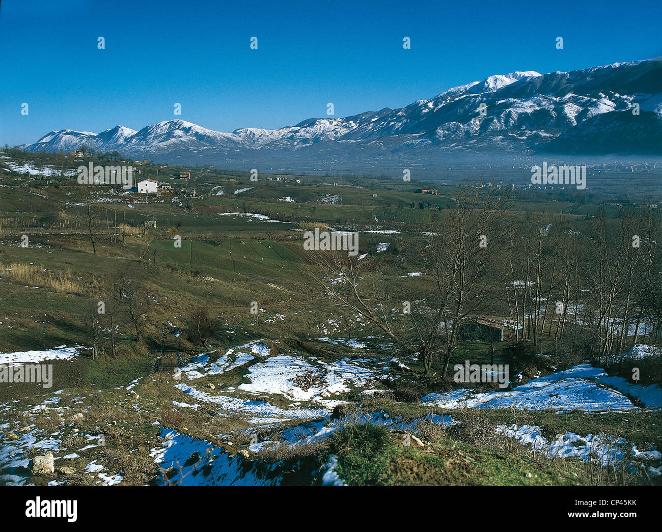 Matese massif hi-res stock photography and images - Alamy