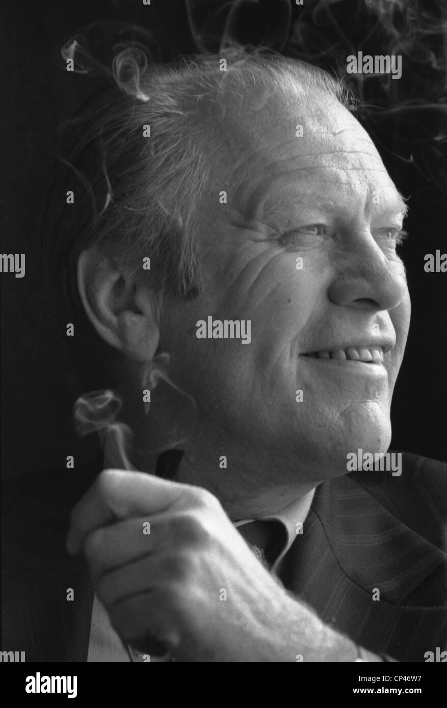 Gerald ford smoking a pipe hi-res stock photography and images - Alamy