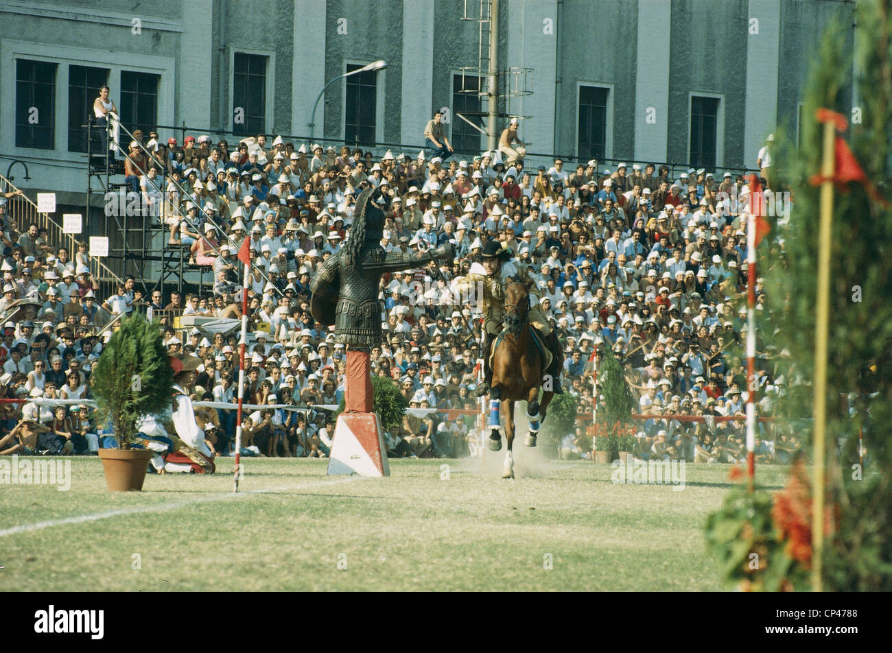 Foligno quintana hi-res stock photography and images - Alamy