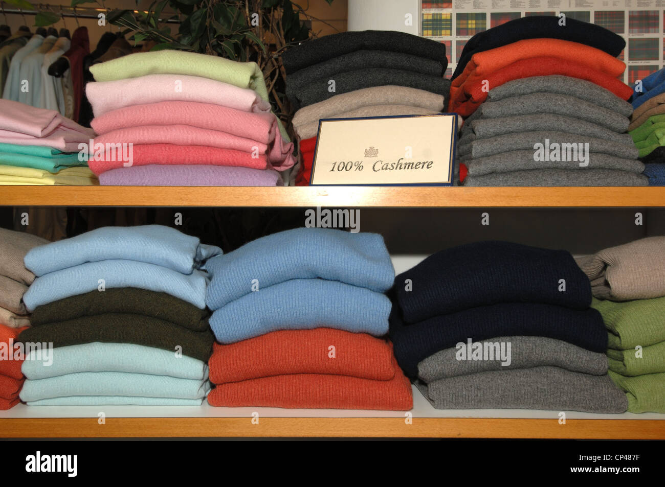 Sweaters on shelves hi-res stock photography and images - Alamy