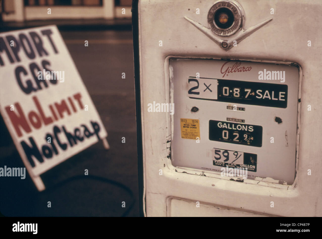 The gasoline crisis of the 1970s hi-res stock photography and images ...